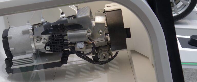 Schaeffler Fully Integrated Front Wheel by-Wire Steering System | EHFCV