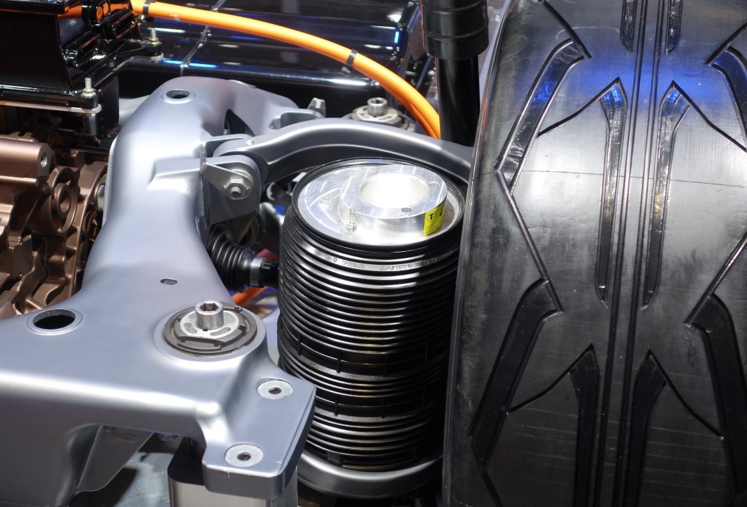 Maserati Fully-Electric SUV Grecale Folgore Rolling Chassis | EHFCV