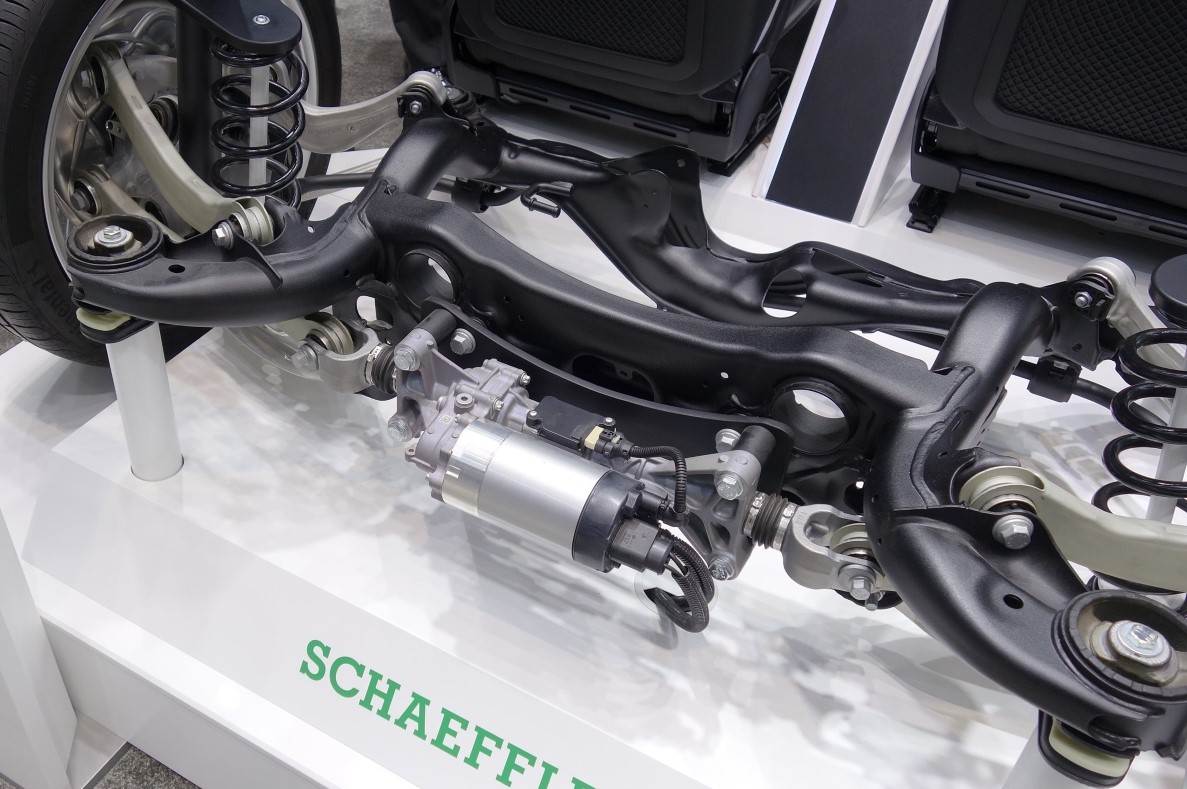 Schaeffler Mechatronic Intelligent Rear-Axle Steering System iRWS | EHFCV